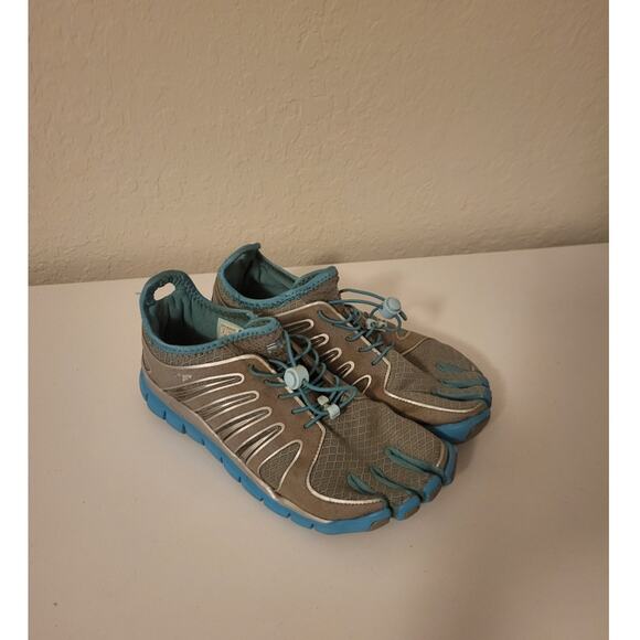 Fila | Shoes | Fila Skeletoes Voltage Toe Slot Sneakers Running ...